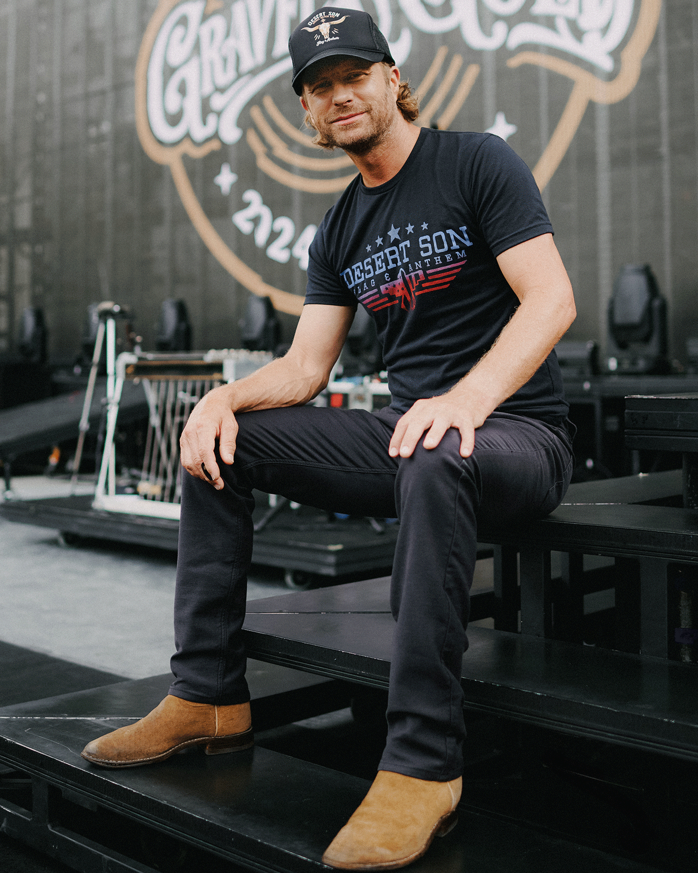 GRADIENT RISER BIRD TEE – Flag & Anthem